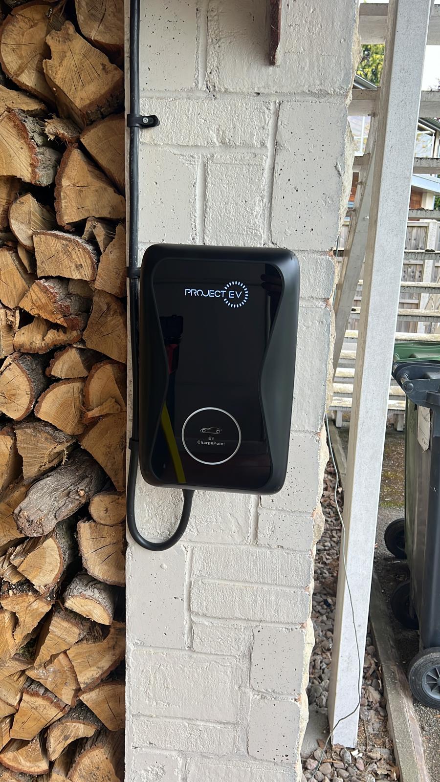 Electric vehicle charger Electrician | ElectricsFixed